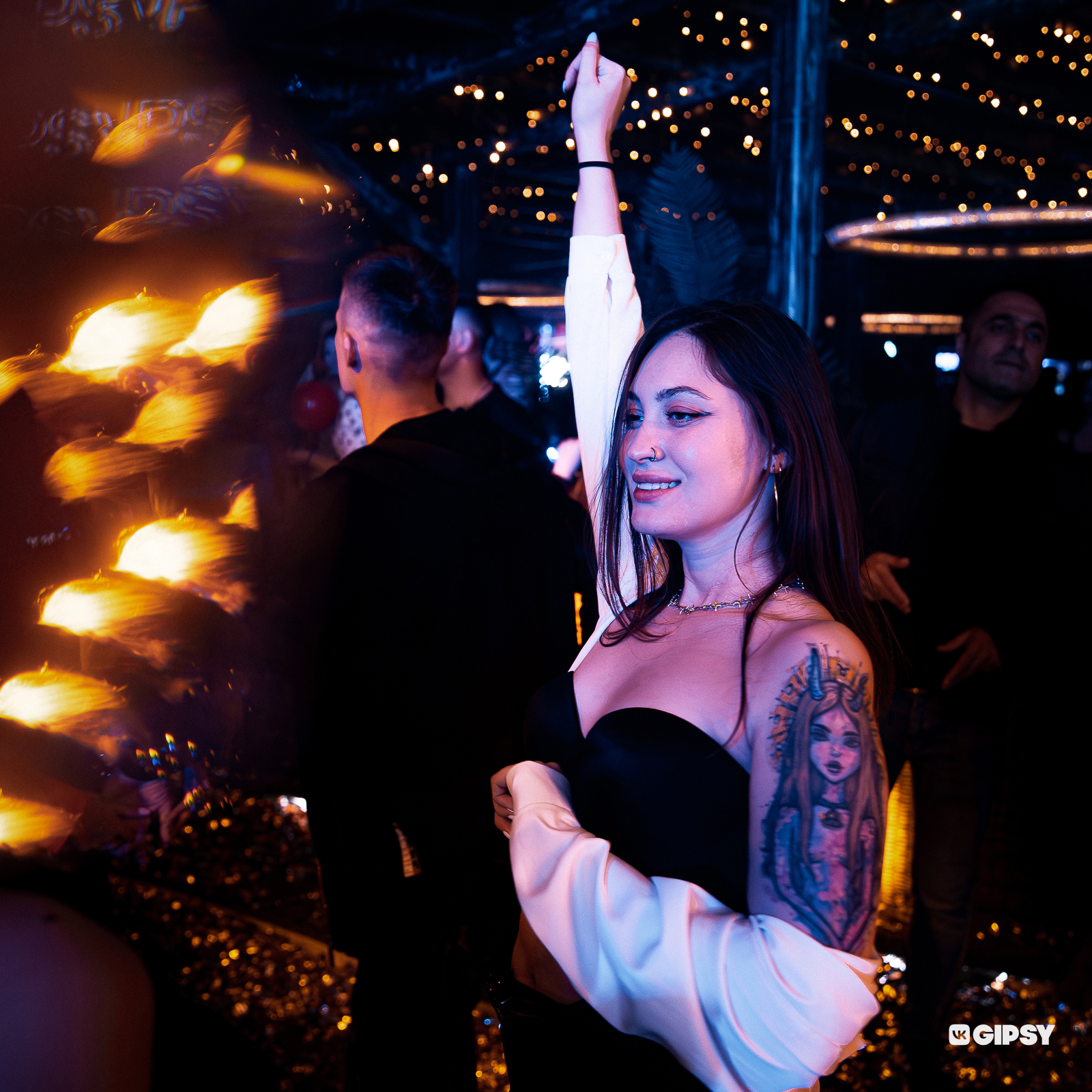 Фотоотчёт вечеринки Los Pollos в бар клубе VK Gipsy. 29.09.2023